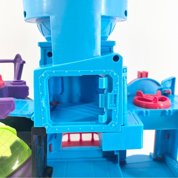 Fisher-Price | Toys | Imaginext Daily Planet With Figures Super Man And ...